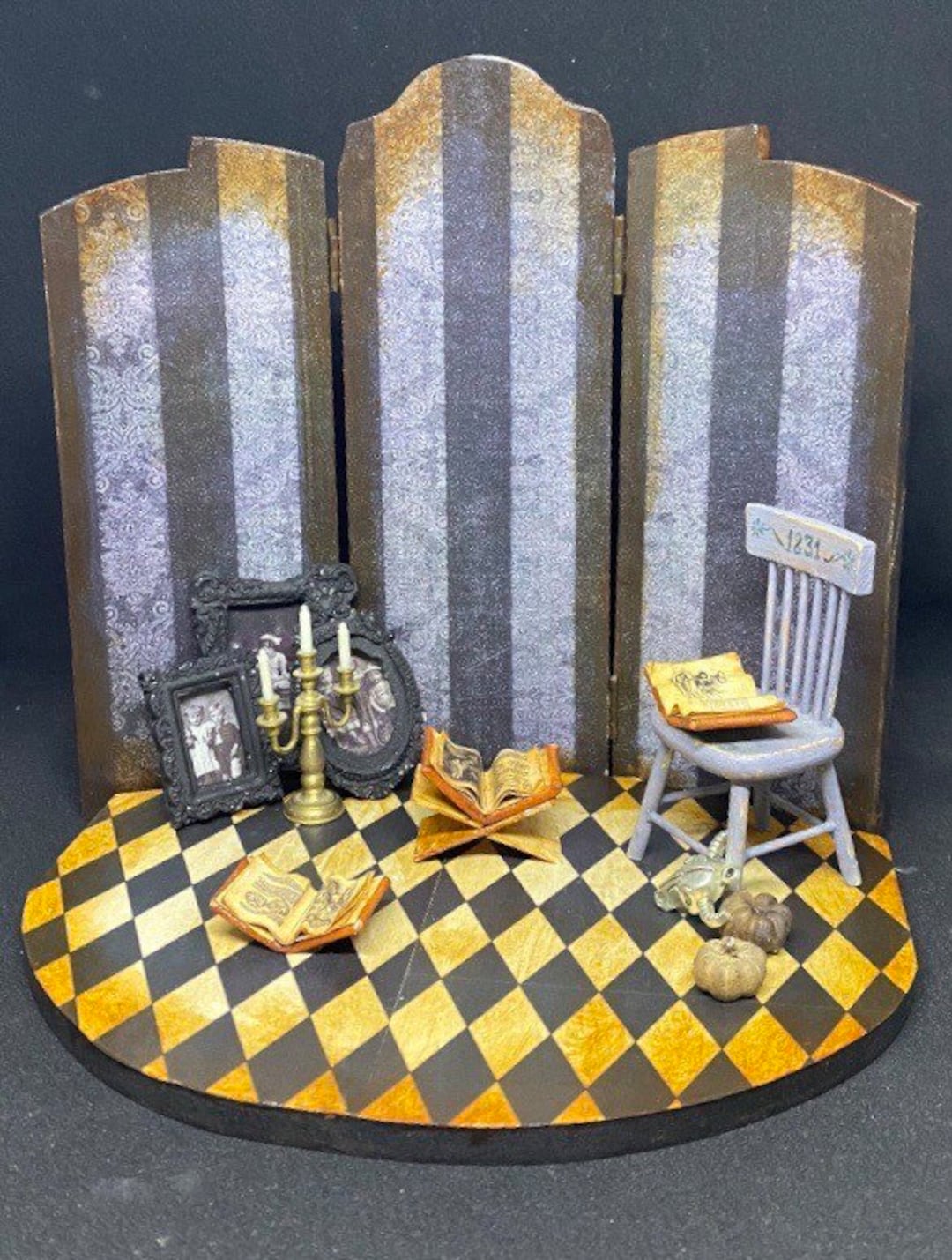 Miniature Gothic Diorama/display/miniature Gothic Dollhouse/one Inch ...