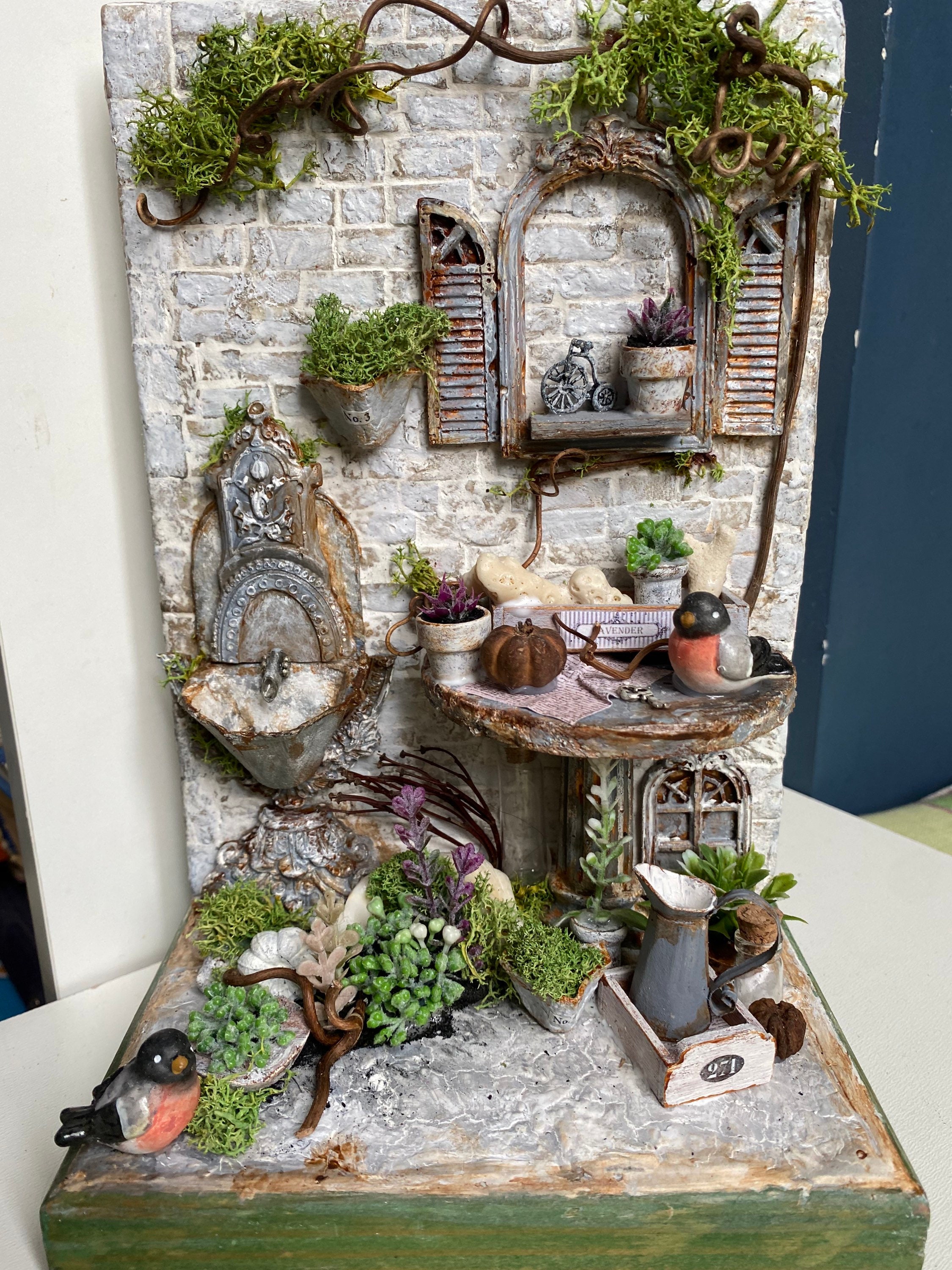 Minaiture Garden Display/diorama One Inch Scale - Etsy