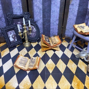 Miniature Gothic Diorama/display/miniature Gothic Dollhouse/one Inch ...