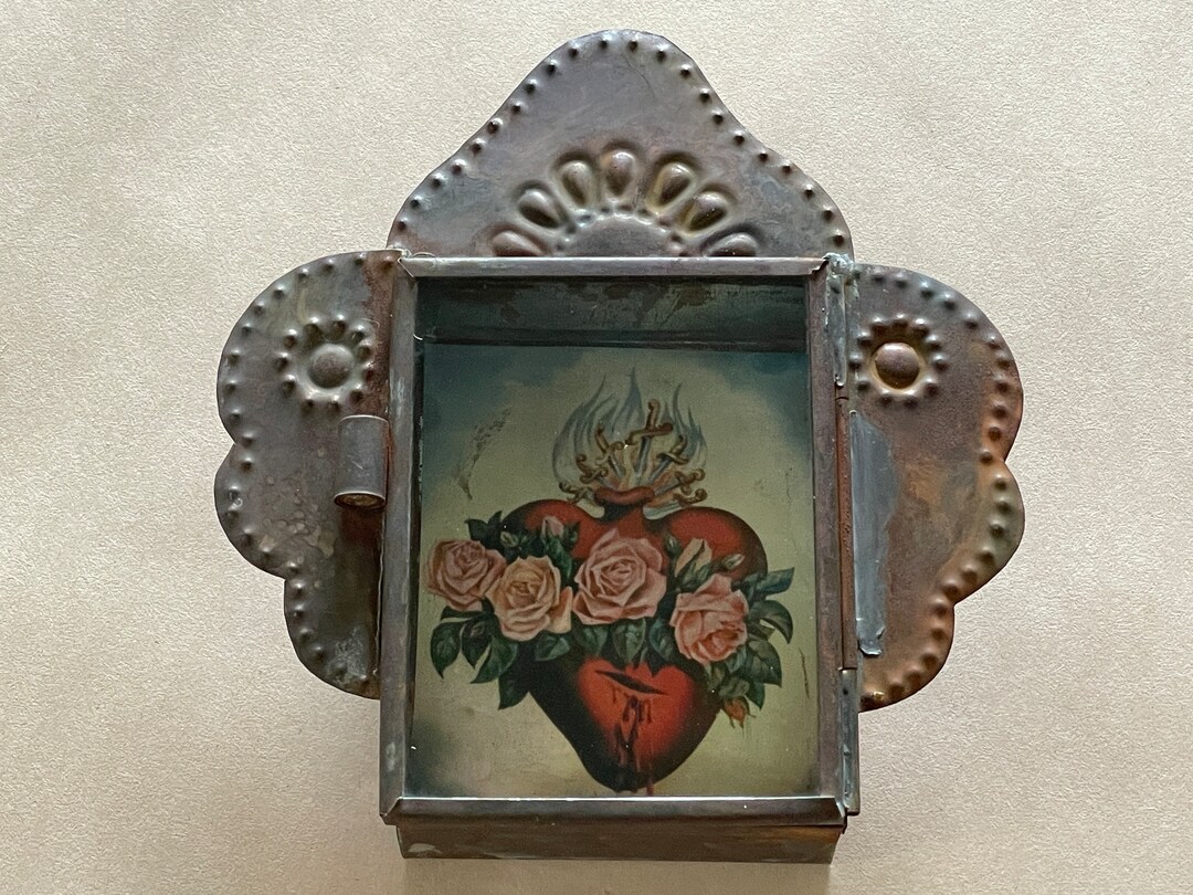 Antiqued Miniature Nicho With Sacred Heart With Roses, Mexican Nicho ...