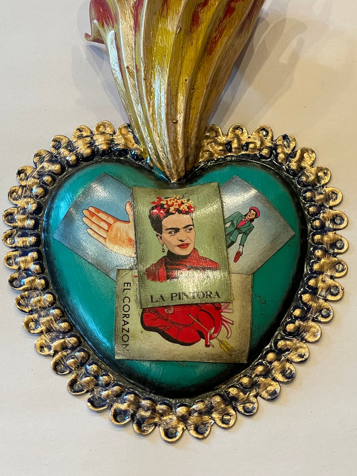 FRIDA Sacred Heart With Flames, Frida Loteria, Frida Sacred Heart With ...