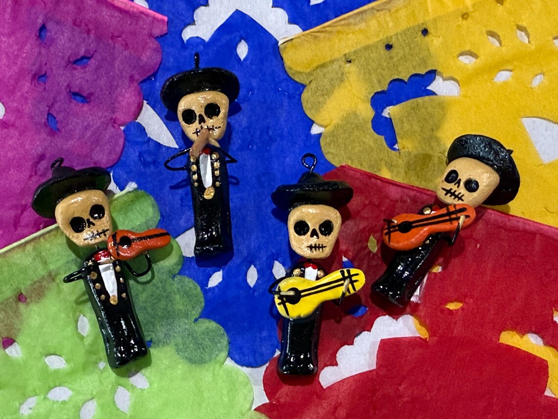Mini Calavera Ornaments, Mexican Altar, Mexico Ofrenda, Miniature Day ...