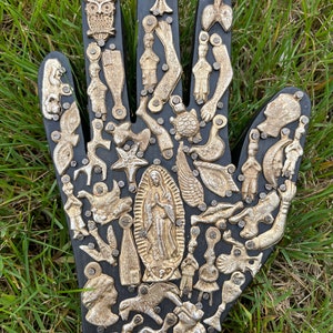 HEALING HAND With MILAGROS, Hamsa Hand, Ex-voto Hand, Hand With Charms ...