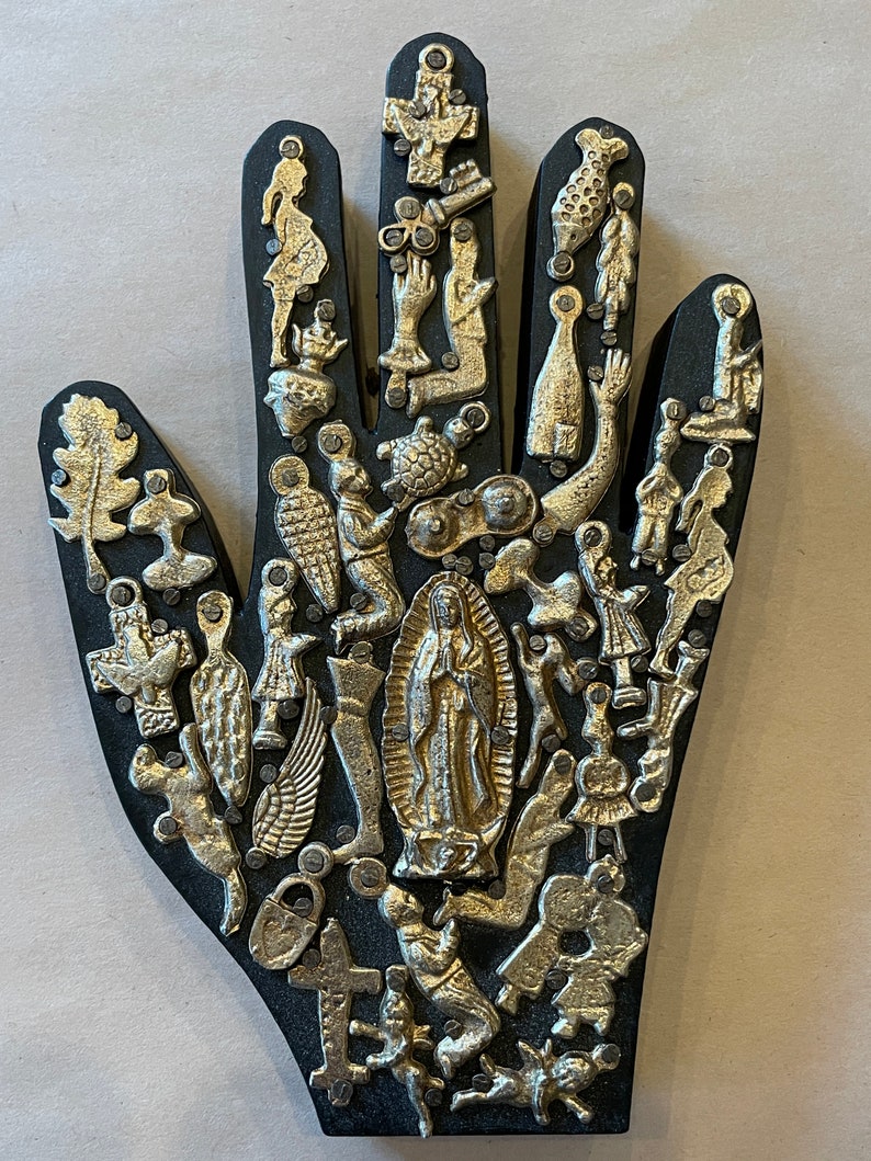 HEALING HAND With MILAGROS, Hamsa Hand, Ex-voto Hand, Hand With Charms ...