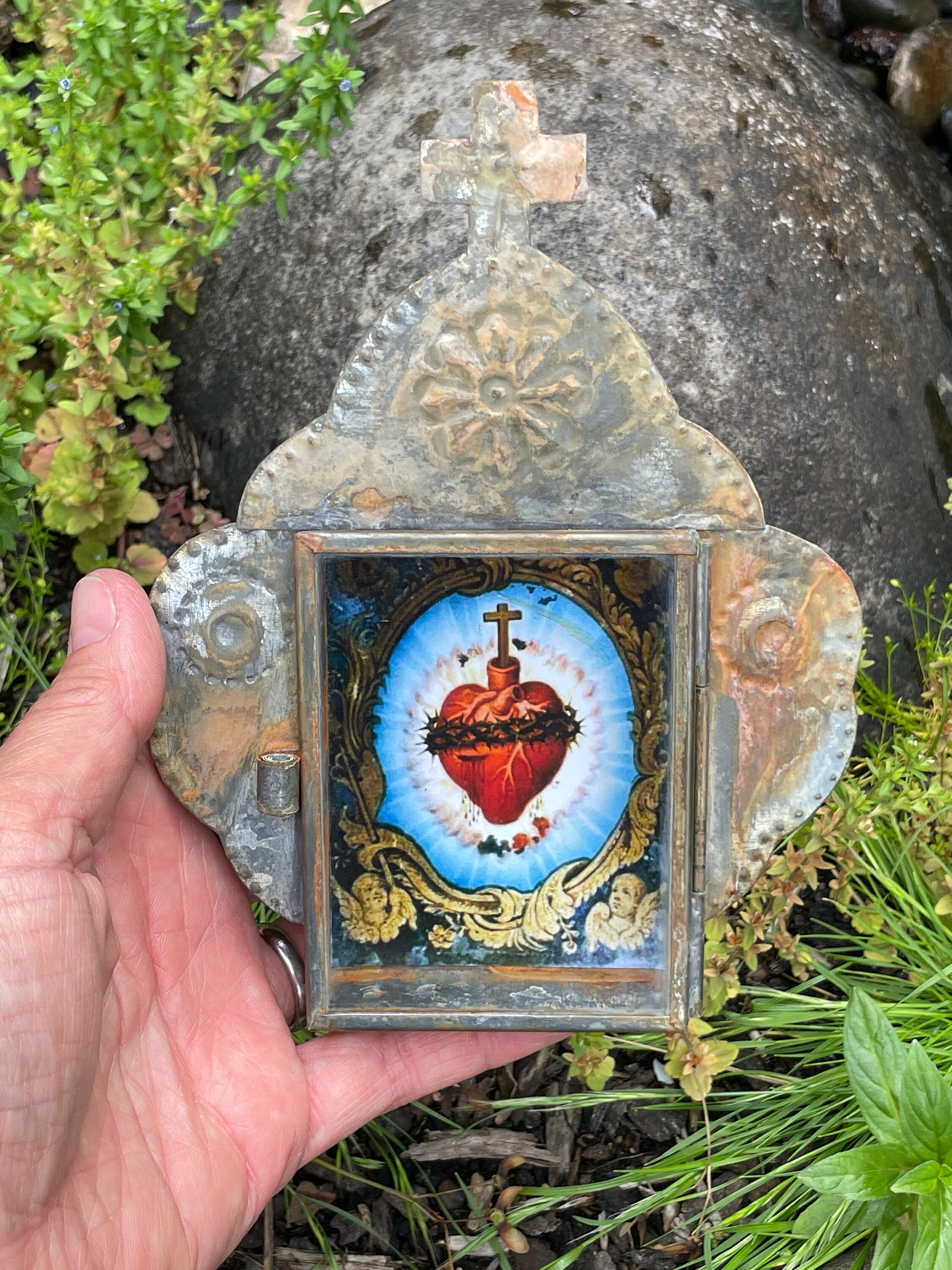 Antiqued Miniature Nicho With Bleeding Sacred Heart, Mexican Nicho ...