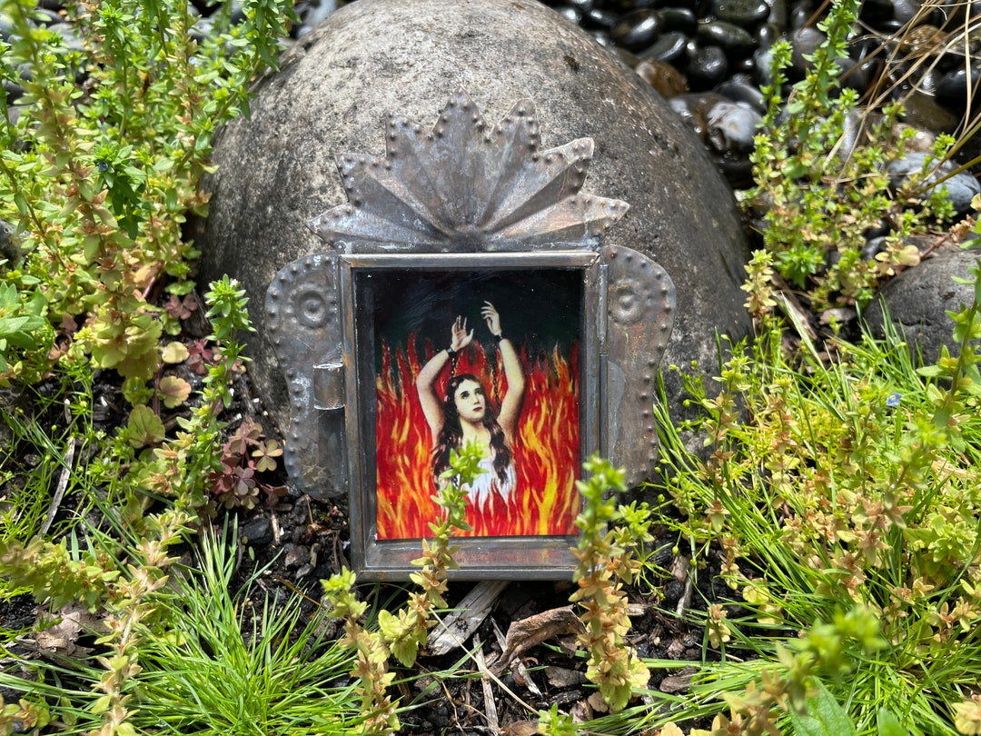 Antiqued Miniature Nicho With Lonely Soul, Mexican Nicho, Mexico ...