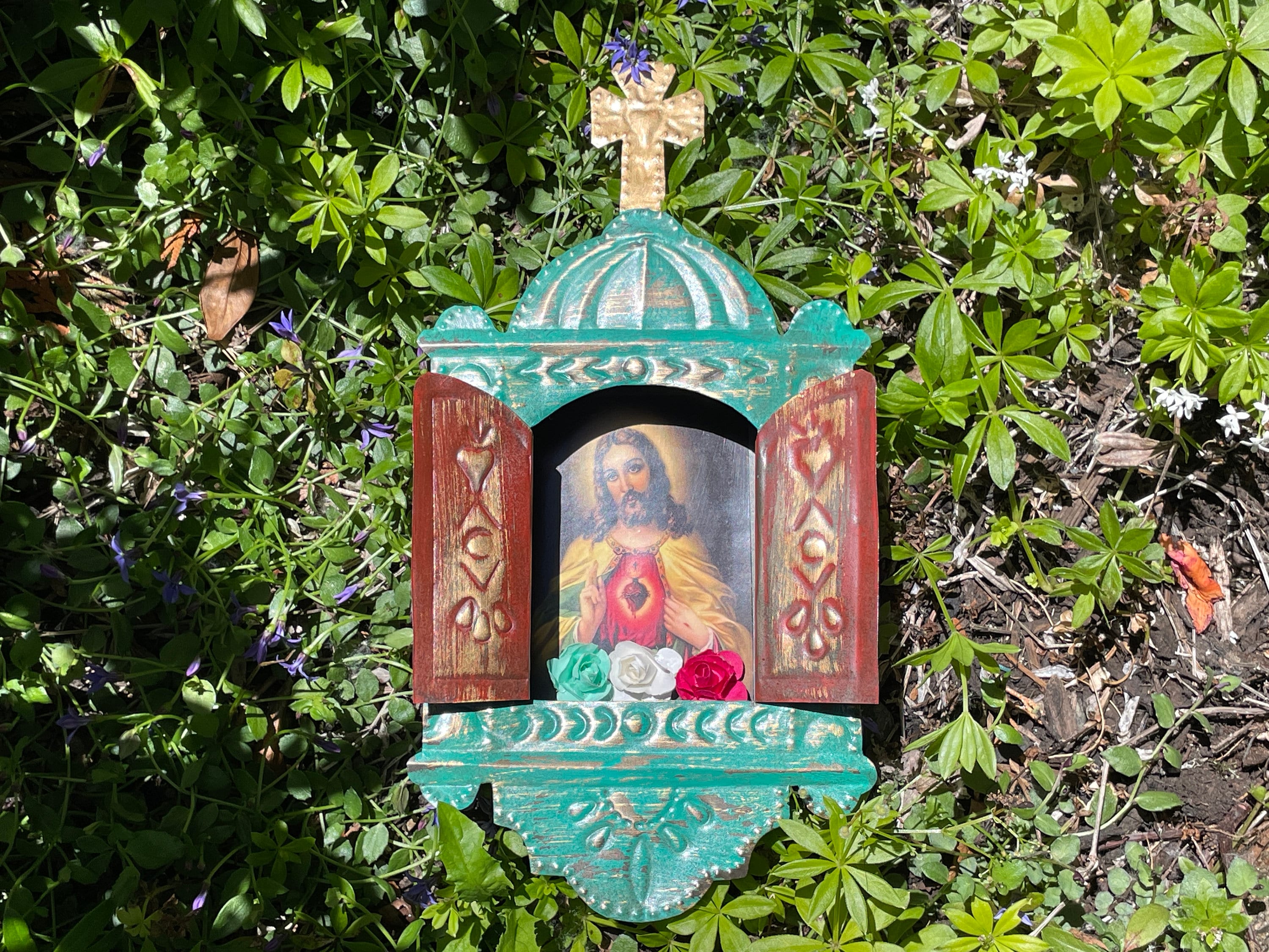 Antiqued Turquoise Nicho, JESUS With SACRED HEART Image, Mexican Nicho ...