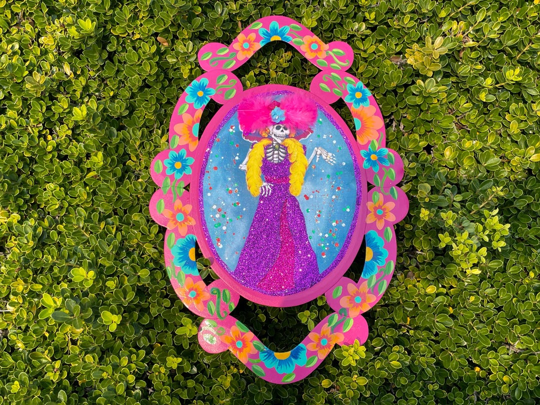 Hand Painted Tin Catrina Garland, Fuchsia, Catrina Wall Decor, Mexican ...