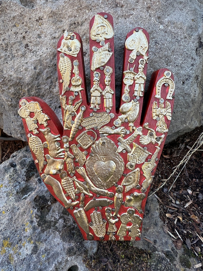 HEALING HAND With MILAGROS, Hamsa Hand, Ex-voto Hand, Hand With Charms ...