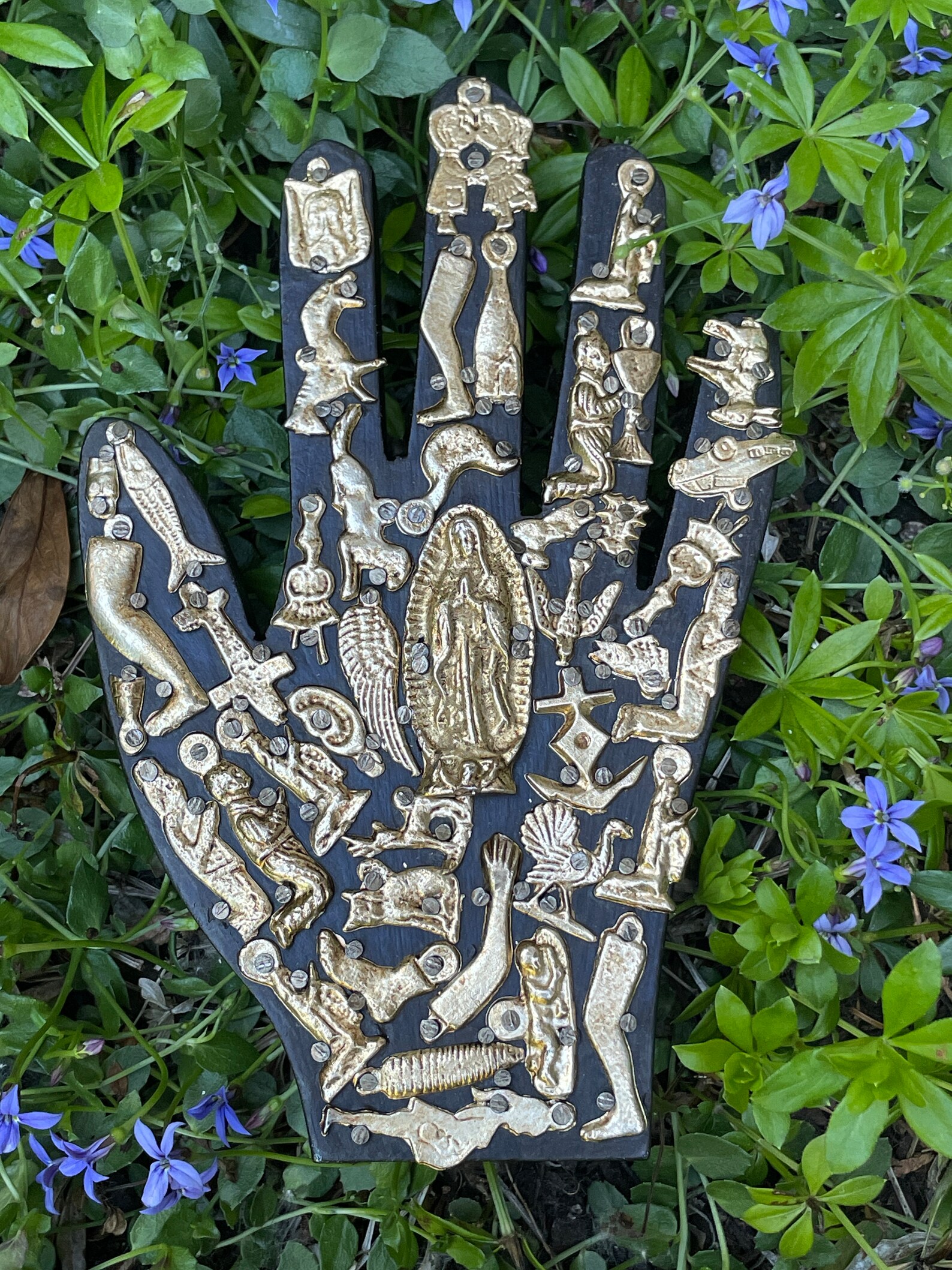 HEALING HAND With MILAGROS, Hamsa Hand, Ex-voto Hand, Hand With Charms ...