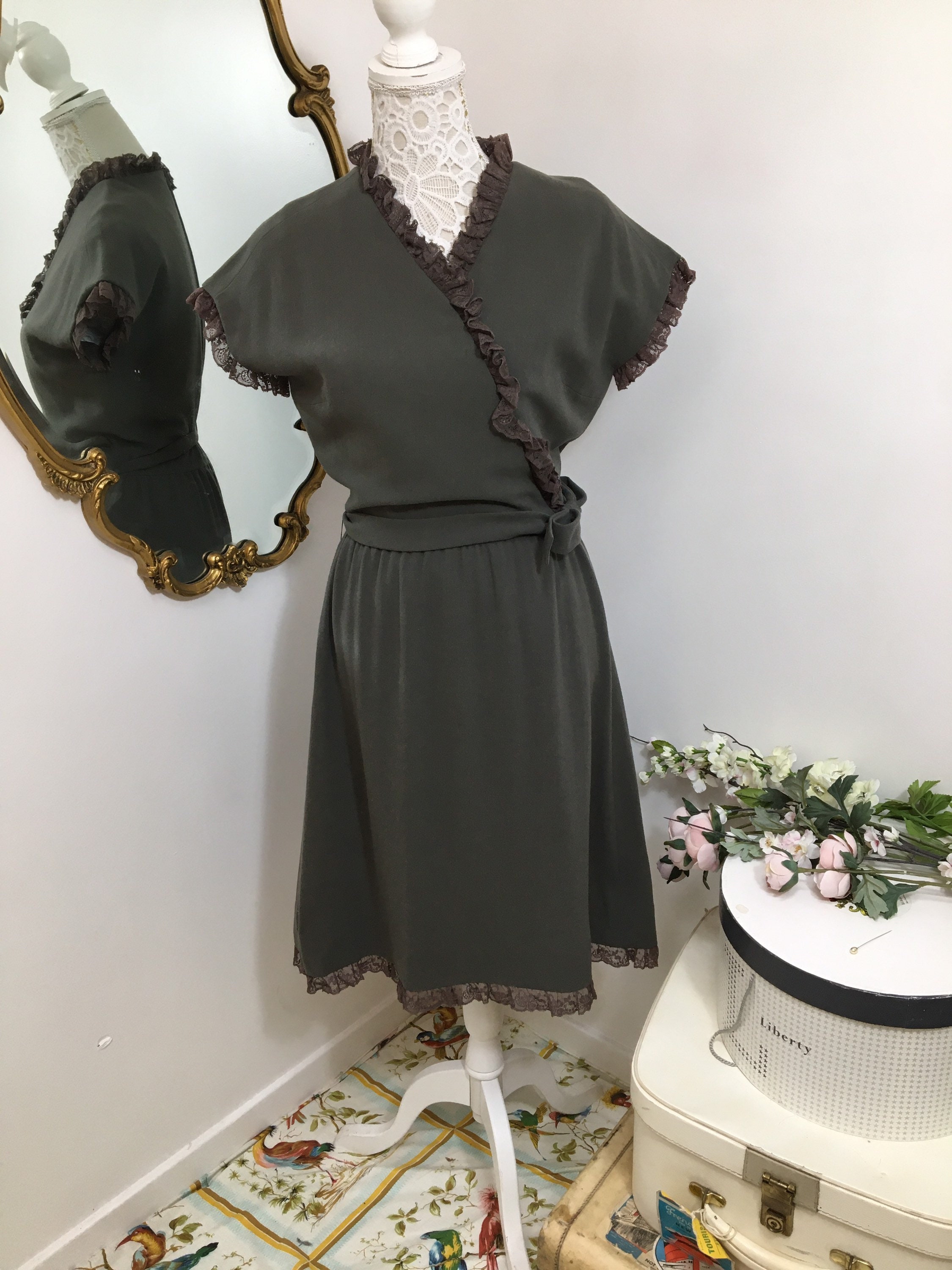 Harrods Dorville 1950s Sage Green Dress - Etsy