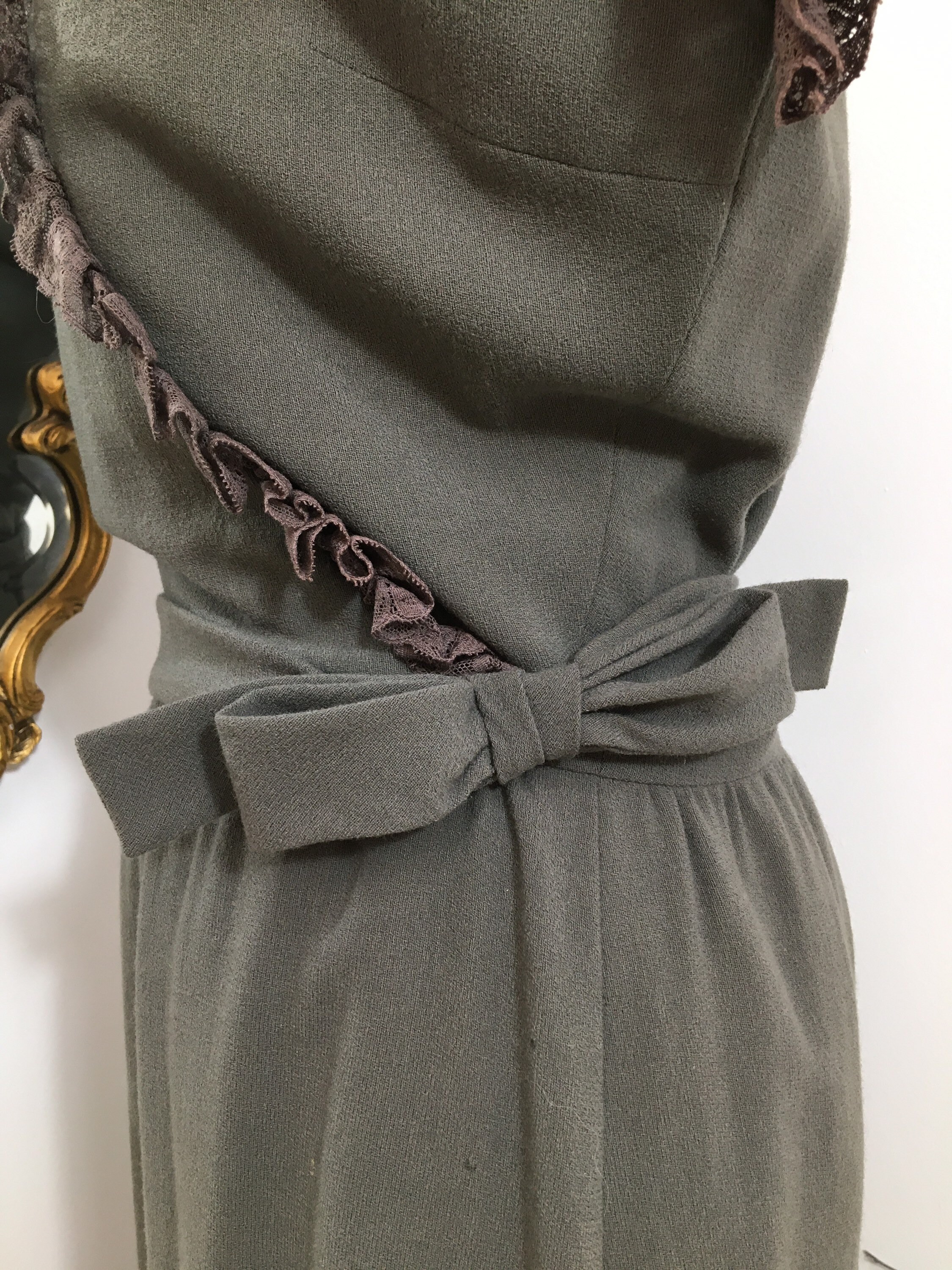 Harrods Dorville 1950s Sage Green Dress - Etsy