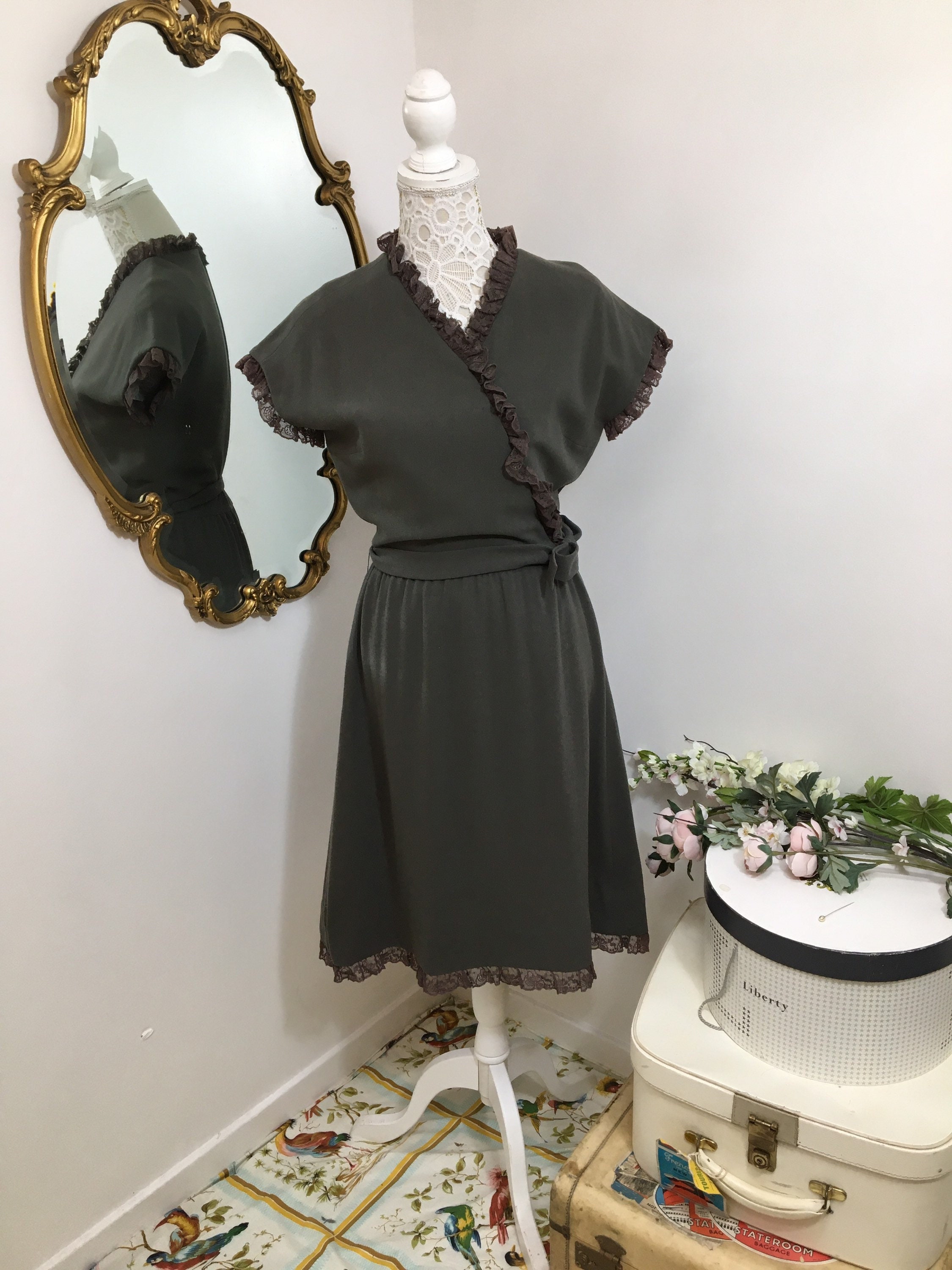 Harrods Dorville 1950s Sage Green Dress - Etsy