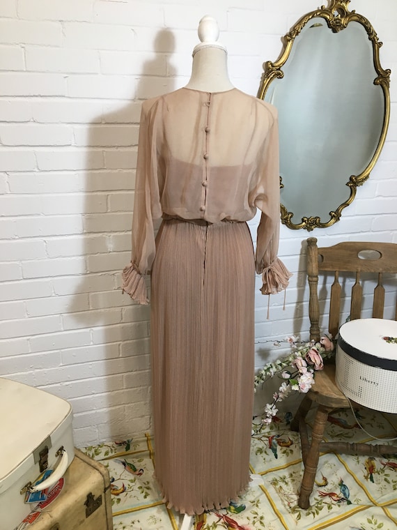 Elegant Grecian style 70s evening gown by Roter Coutu… - Gem