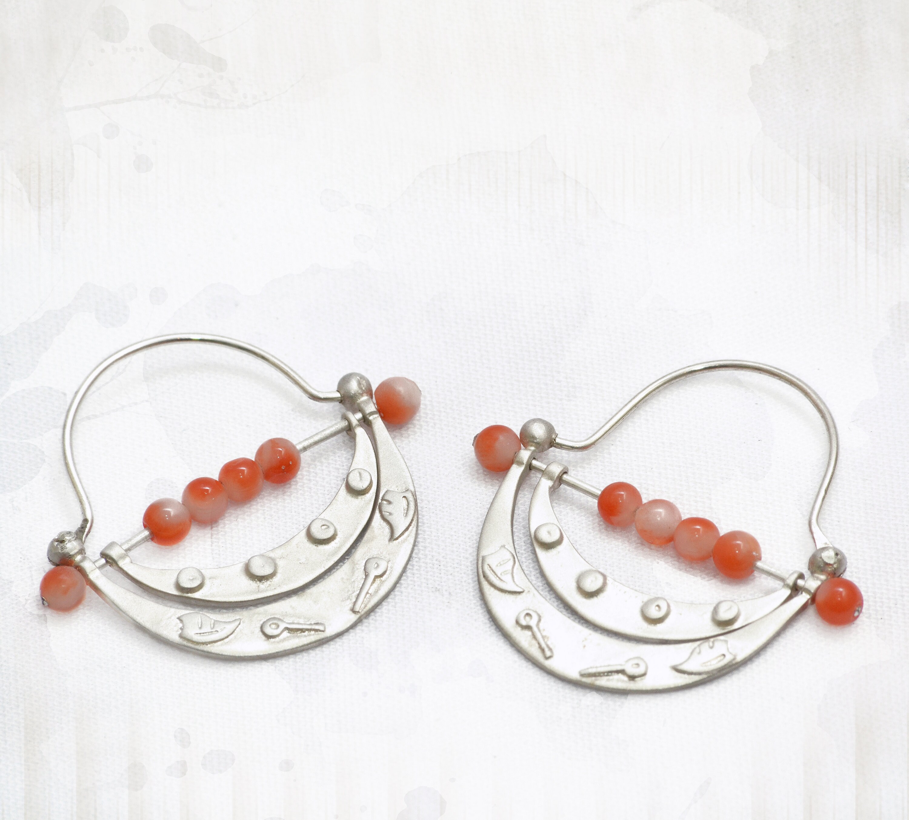 Aretes de Plata y Cuentas de Coral, Hechos a Mano, Étnicos, Aretes de ...