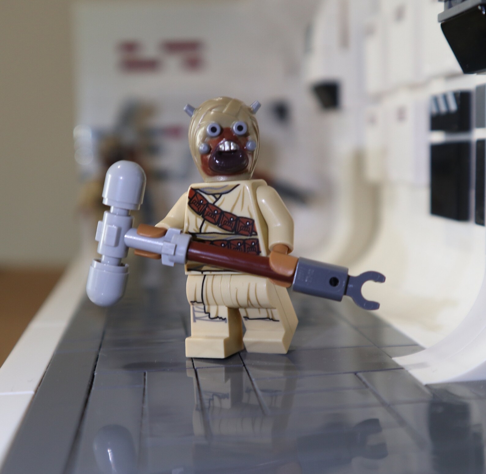 Nueva figura de Lego Star Wars Tusken Raider con arma de | Etsy