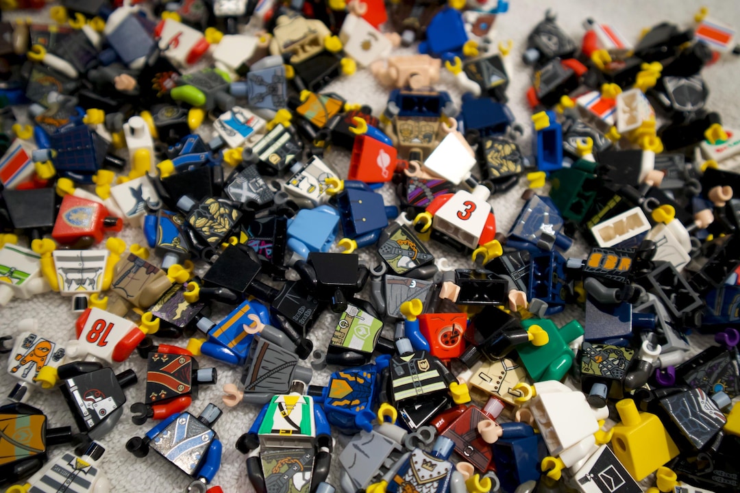 Lego Minifig Torso Lot – Grab Bag of 20 Random Pieces - Etsy
