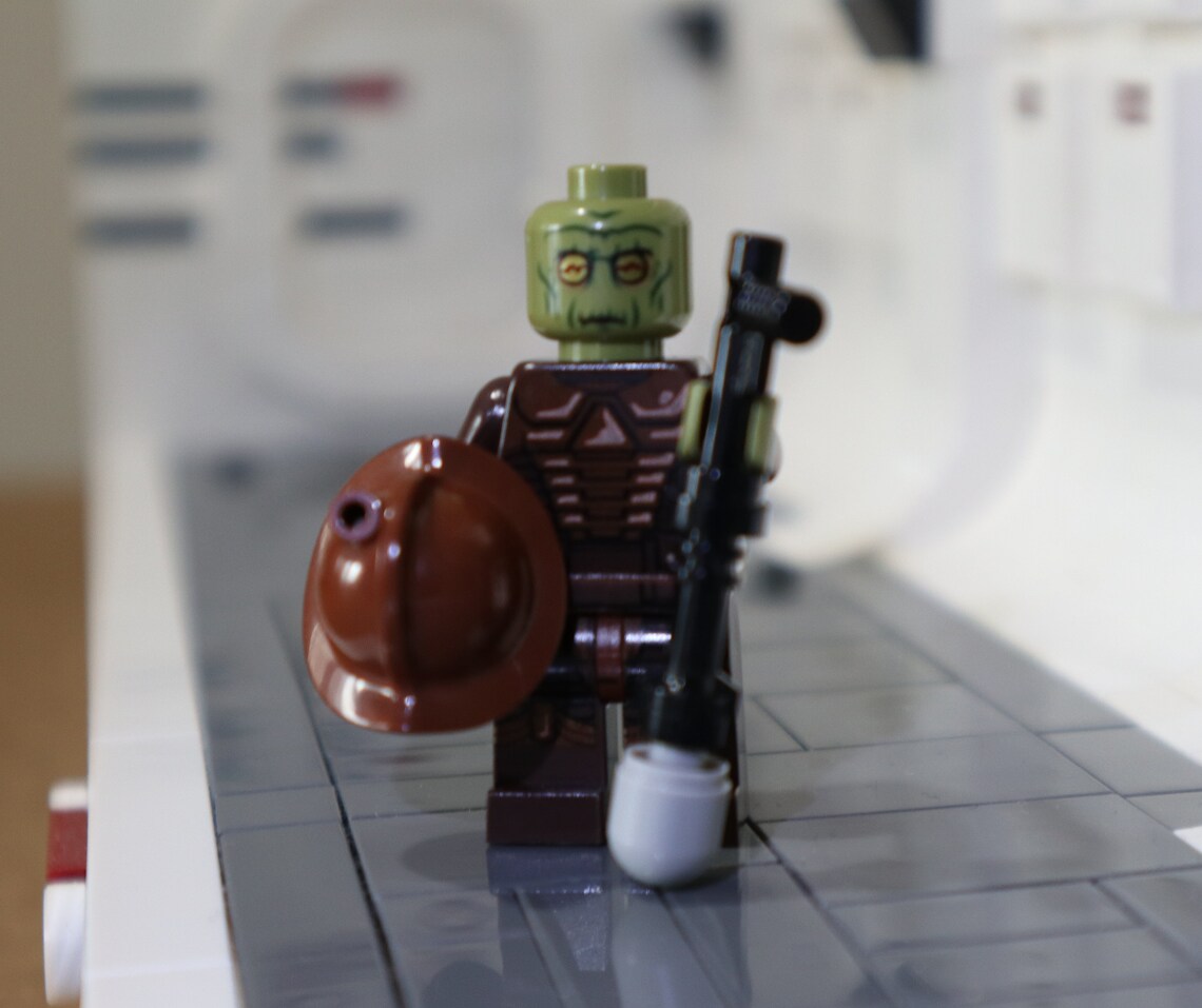 New Lego Star Wars Neimoidian Warrior Minifigure with Rifle | Etsy