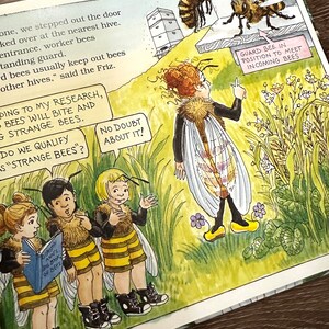 The Magic School Bus Series: Inside a Beehive. hardcover, 1996 RARE - Etsy