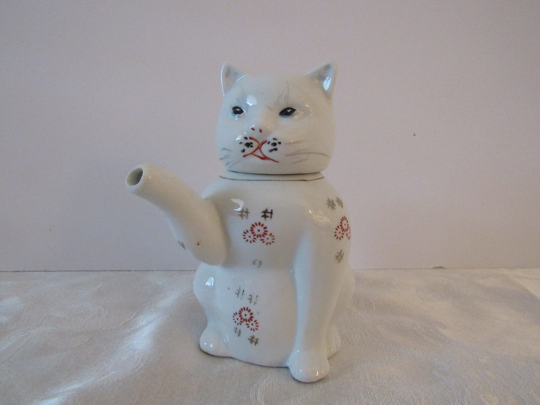 Vintage Porcelain Cat Teapot, Small Cat Teapot, Good Luck Teapot - Etsy