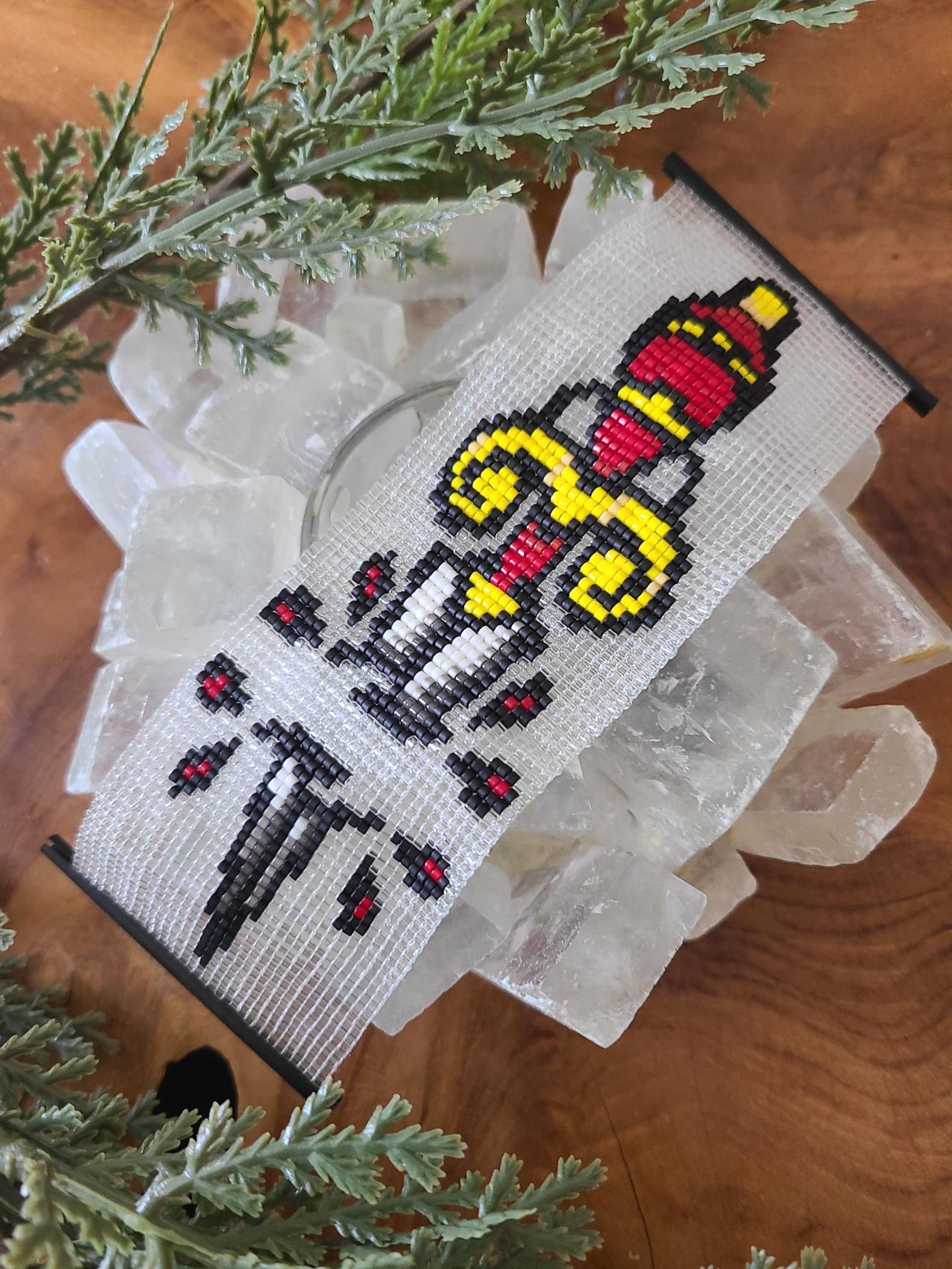 Vintage Dagger Tattoo Bead Loom Bracelet Pattern / Loom Bead Pattern ...