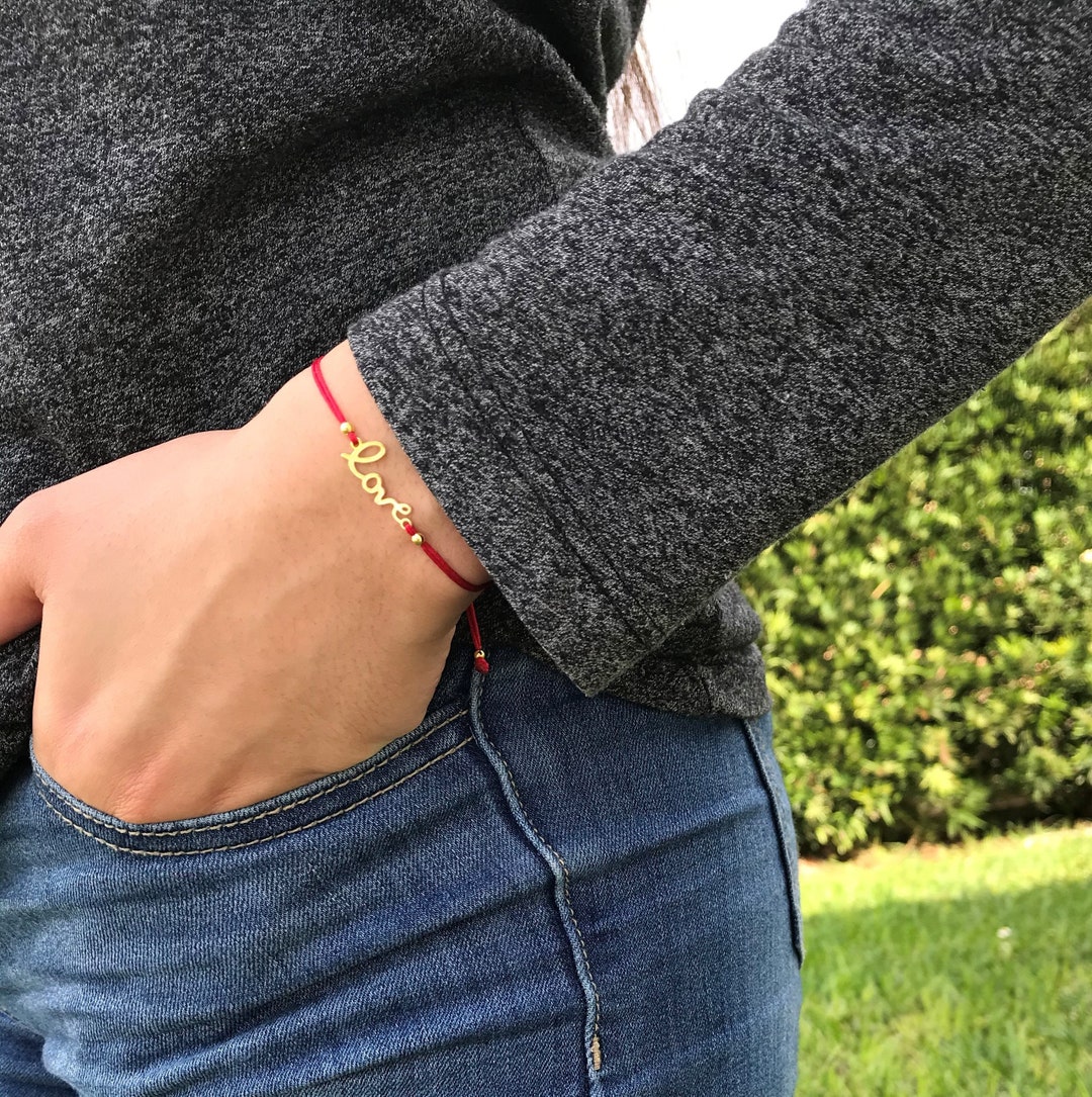 Bracelet en or Cursive Love. Bracelet d'amour. Bracelet chaîne réglable ...