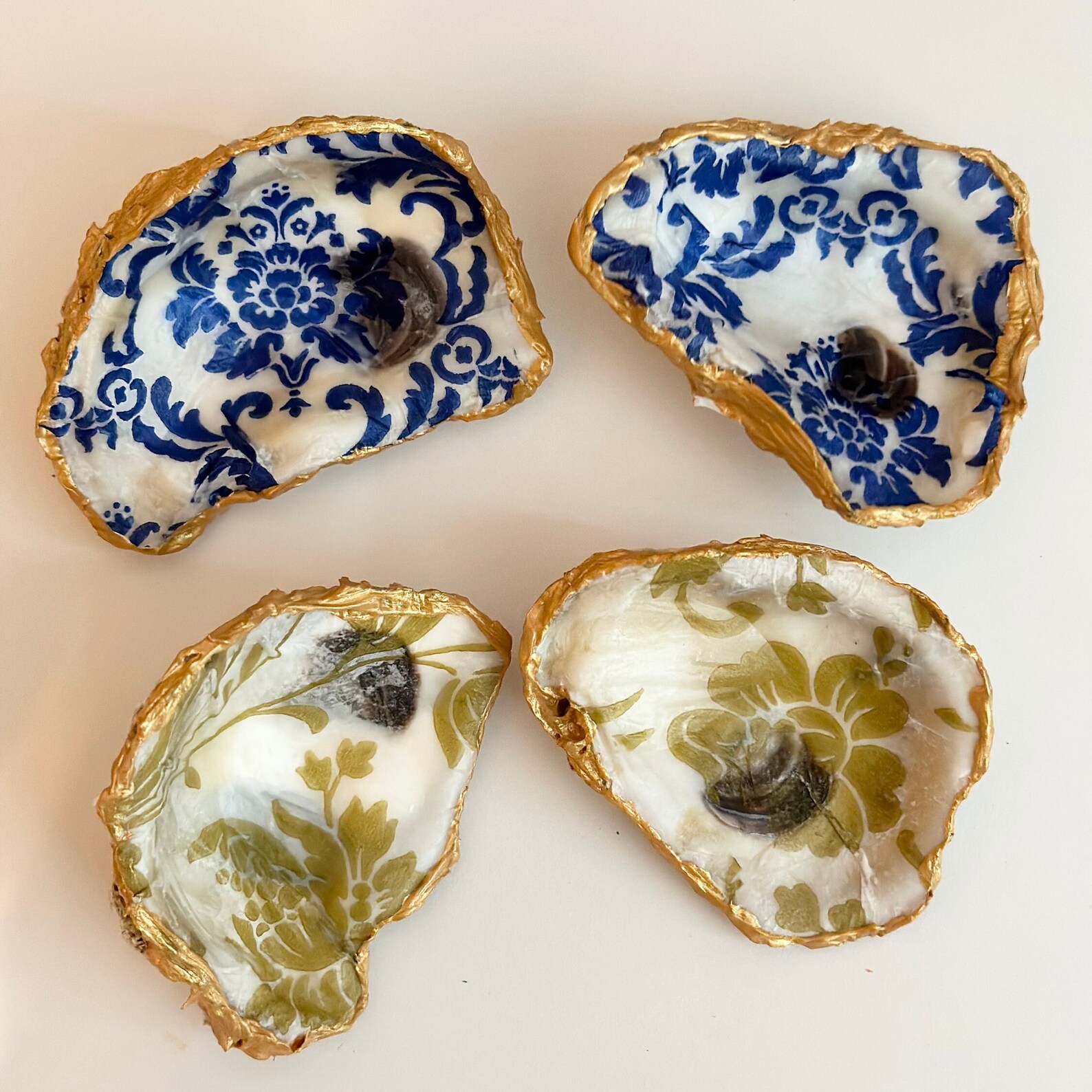 Oyster Shell Salt and Pepper Dish, Set of 2 Chinoiserie Oysters, Golden ...