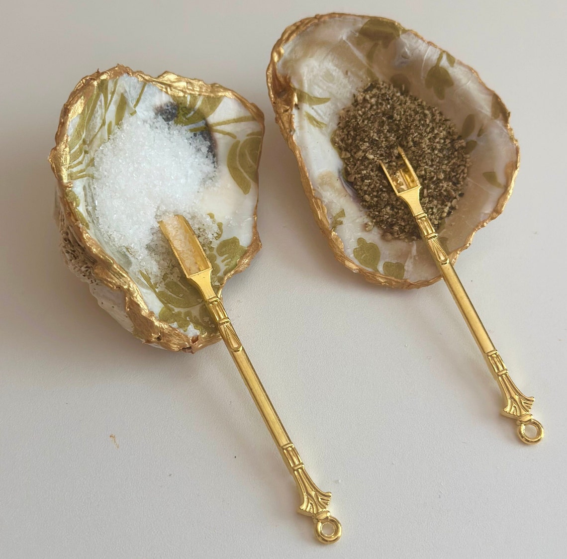 Oyster Shell Salt and Pepper Dish, Set of 2 Chinoiserie Oysters, Golden ...