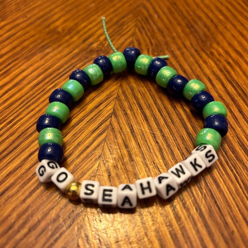Seahawks Bracelet - Etsy