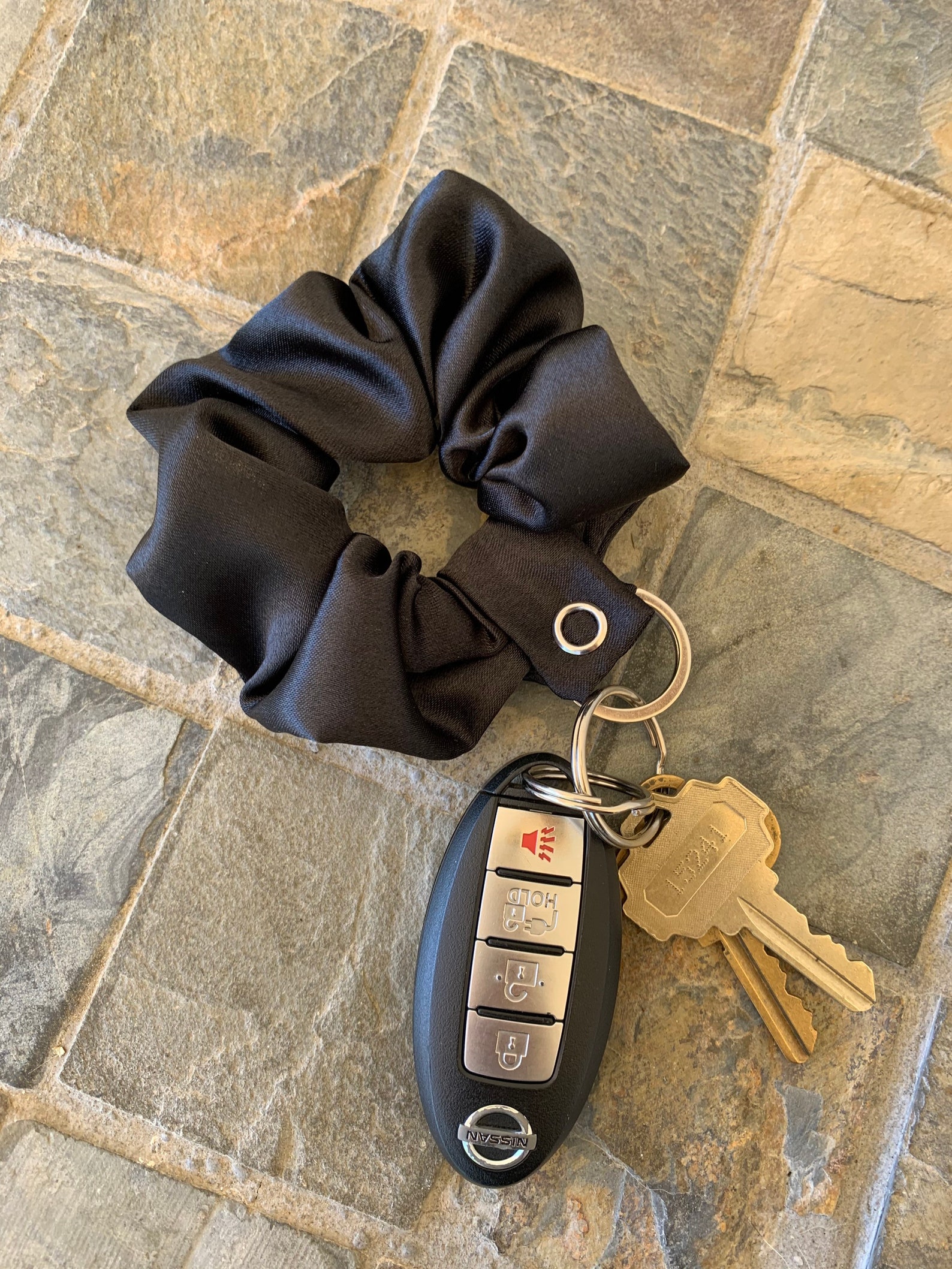 Satin Scrunchie Keychain - Etsy