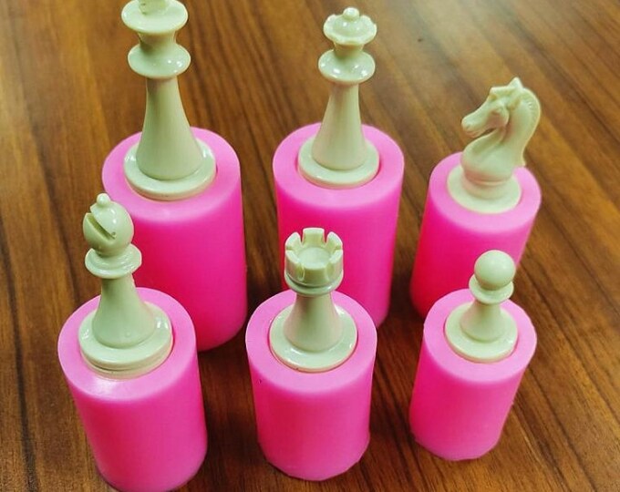 6 or 16 Pc Chess Set Silicone Mold - Etsy