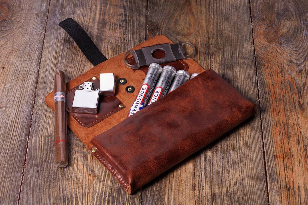 Personalized Leather Cigar Case, Handcrafted Travel Pouch (4 Cigars) - Etsy