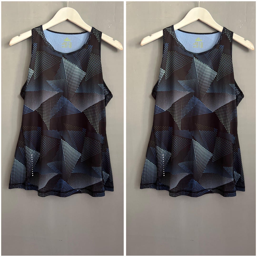 Vtg Crivit Activewear Top Black Blue White Polyester Ladies Shirt Crew ...