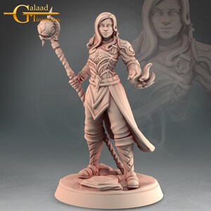 Battle Mage • Female Sorceress • Witch • Galaad Miniatures • Into the ...