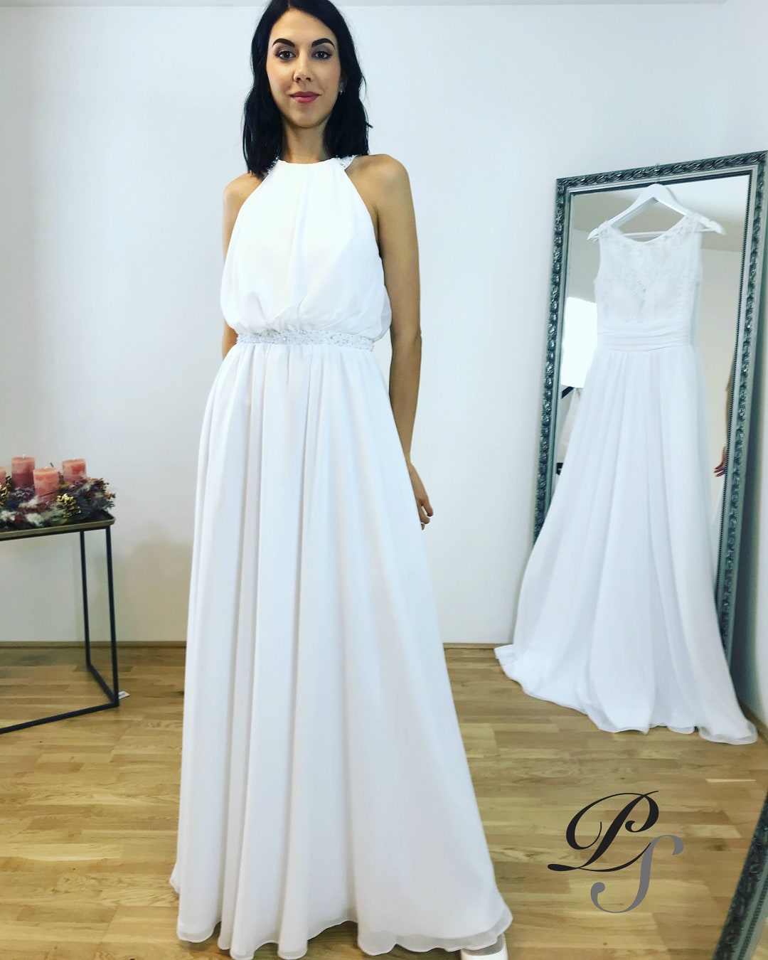 Neckholder Simple Wedding Dress Vintage Inspired Neckholder Ausschnitt ...