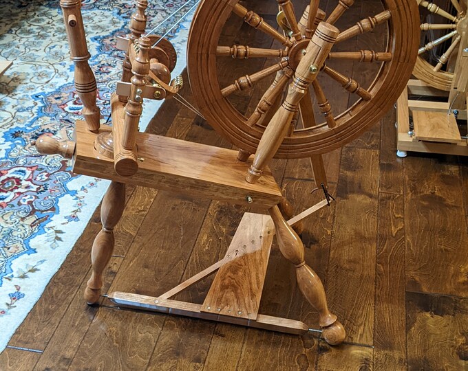Cherry Colonial Spinning Wheel - Etsy