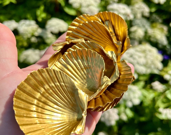 Hand Painted Gold Scallop Shells: Set of 5 Mini Trinket Dishes - Etsy