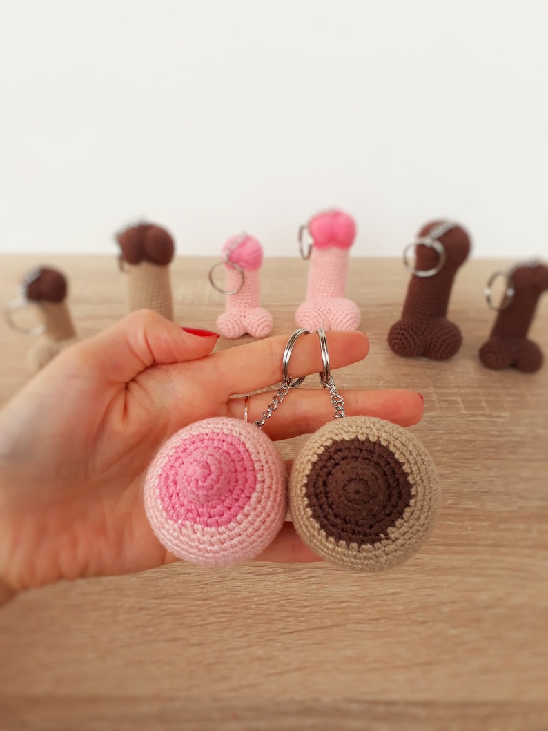 Crochet Penis & Boobs Keychain Pattern, Amigurumi Beginner Tutorial ...