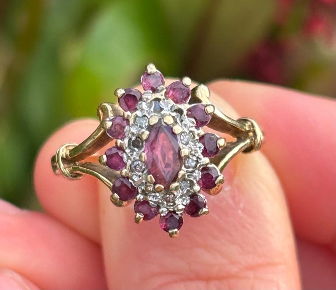 Vintage 1ct Ruby & Diamond 9ct Gold Ring - Etsy