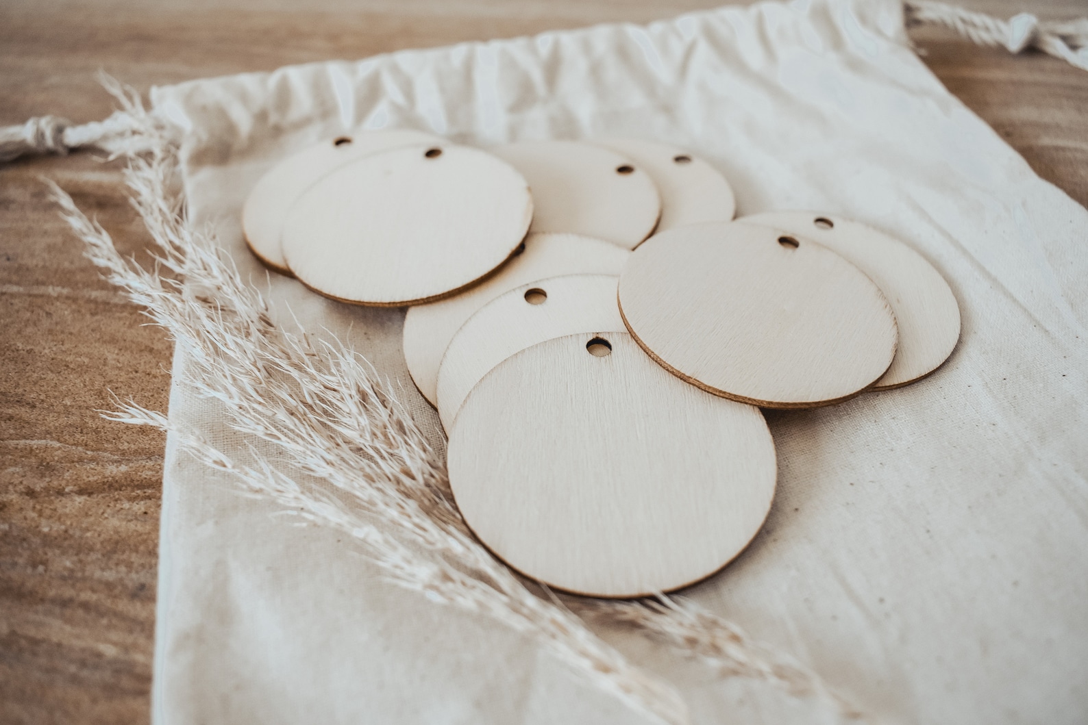 Wooden Circle Logo and Gift Tag Discs - Etsy