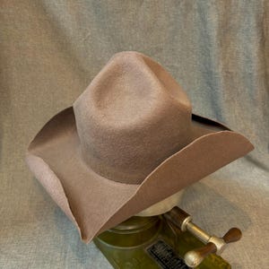 The Thing Macready Hat - Etsy