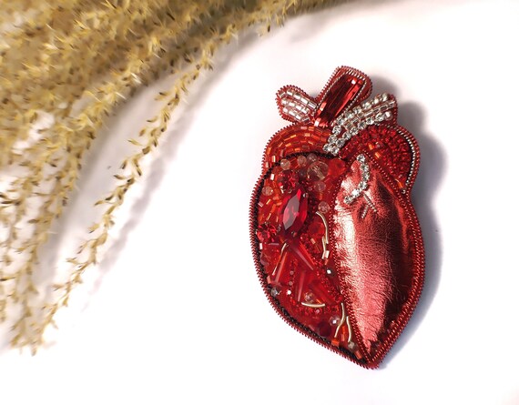 Anatomical Heart Brooch Human Heart Beaded Fun Gift Handmade - Etsy