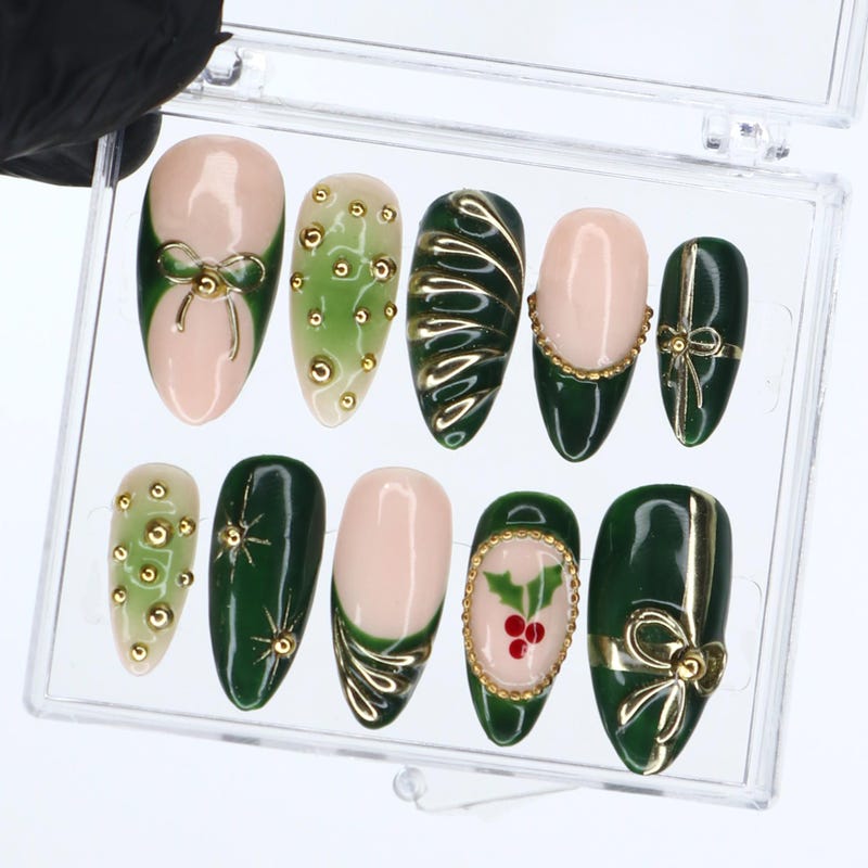 Gold Accent Bow Nails - Etsy