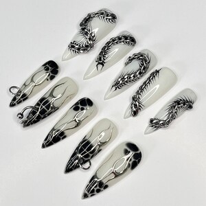 Silver Reptiles & Black Blooming on White Long Stiletto Press on Nails ...