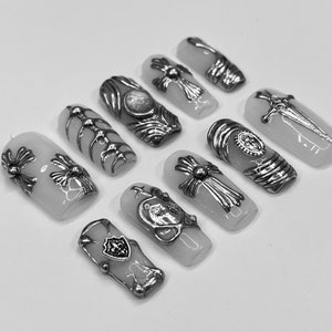 Chrome Armor Press on Nails, Handmade 3D False Nails, Edgy Nails for ...