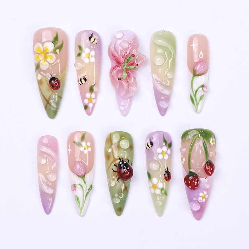 Ladybug Almond Nails - Etsy