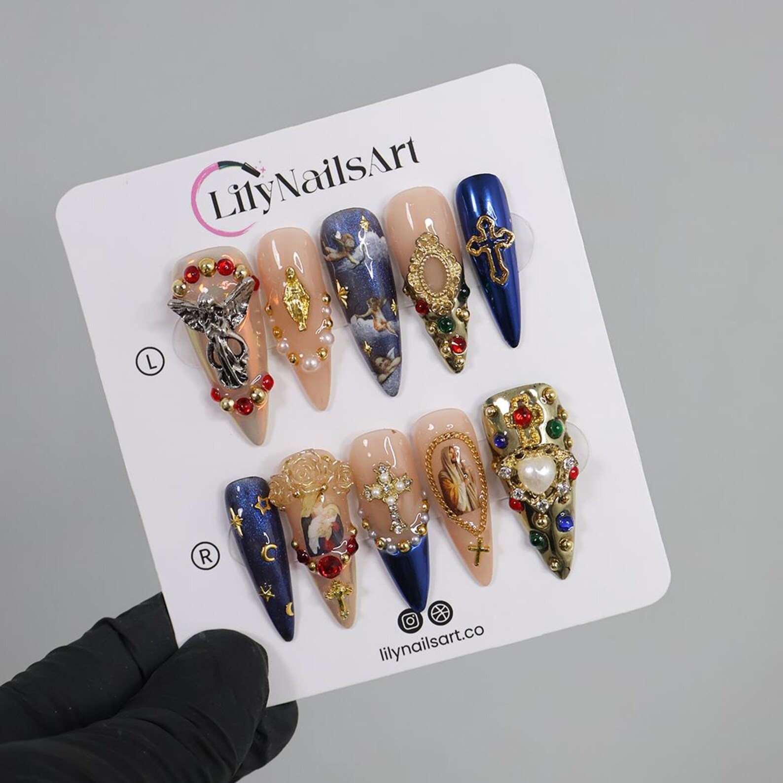 Press on Nails Angel's Gift With Silver & Gold Cross | 3D Fake Nails in ...