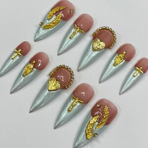 Renaissance Theme Queen Inspo Press on Nails, Handmade 3D False Nails ...
