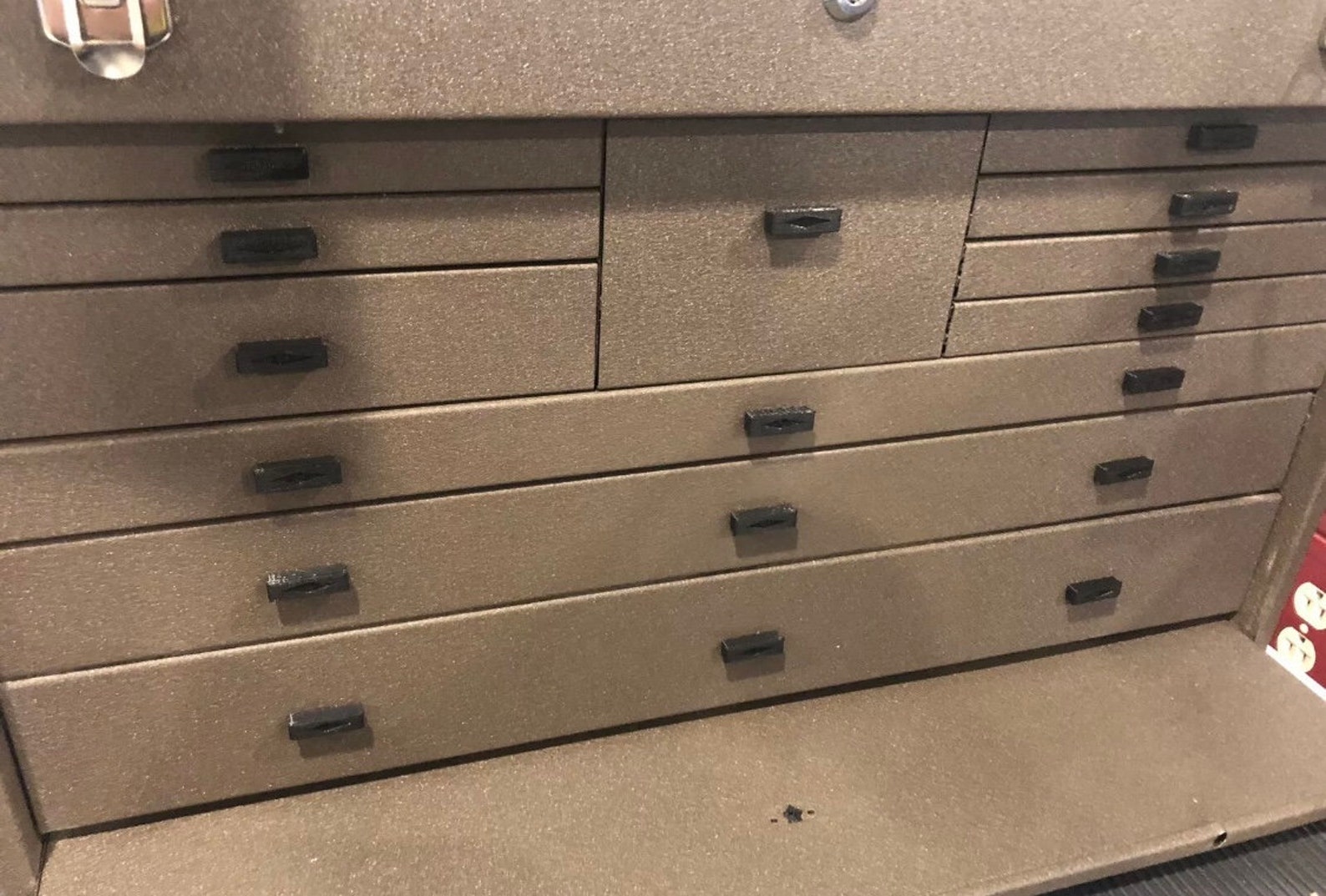 Kennedy Style Tool Box 3D Printed, Custom Drawer Pulls - Etsy