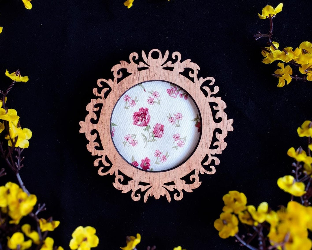 Mini Embroidery Frame 6 | Ornament Frame, Mini Frame, Vintage Frame for ...